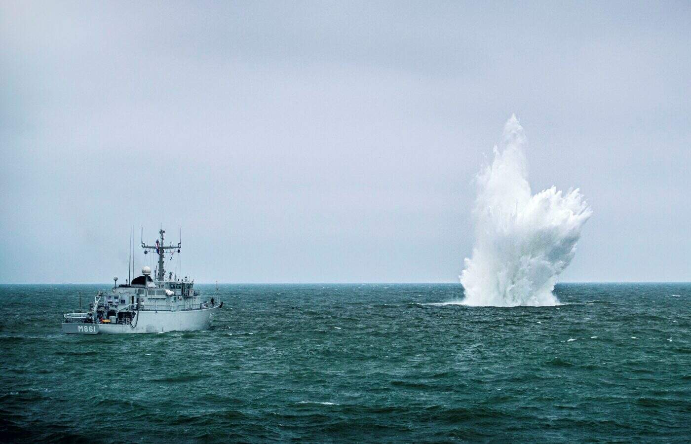 Explosives - Netherlands Coastguard